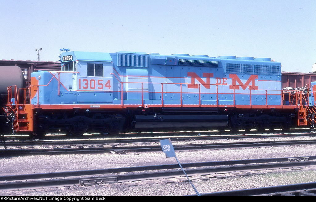NDM 13054--SD40-2